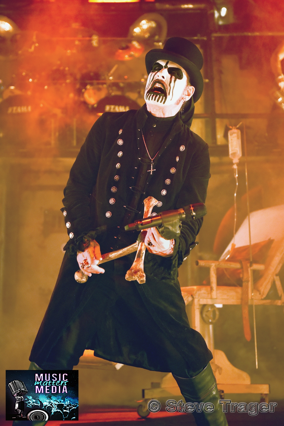 Music Matters Media KING DIAMOND LIVE IN CONCERT AT THE TOWER THEATER ...