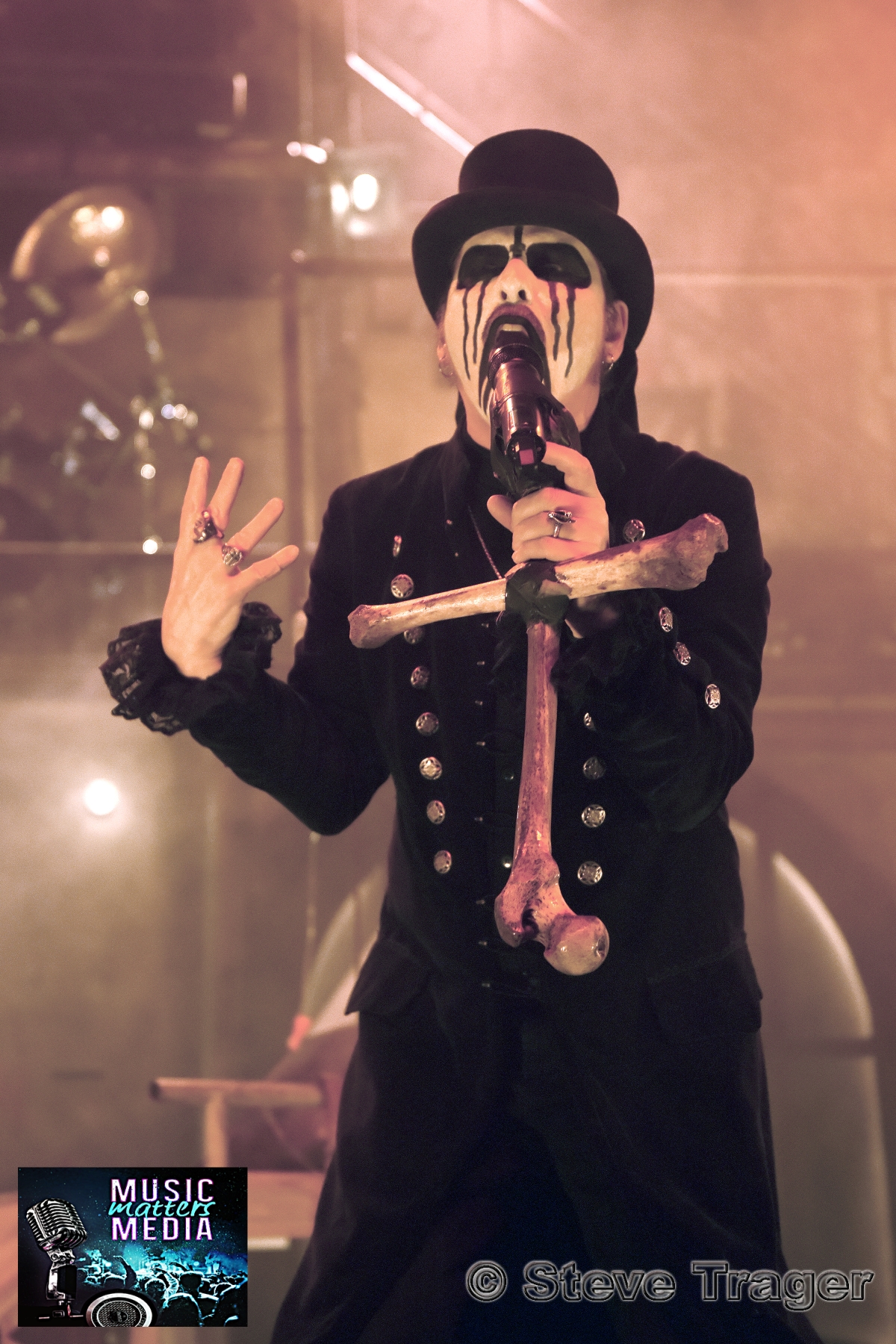 Music Matters Media KING DIAMOND LIVE IN CONCERT AT THE TOWER THEATER ...