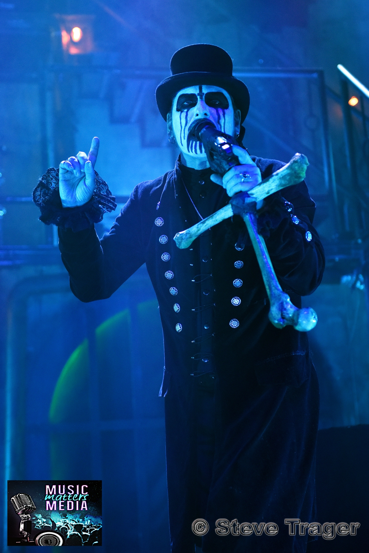 Music Matters Media KING DIAMOND LIVE IN CONCERT AT THE TOWER THEATER ...