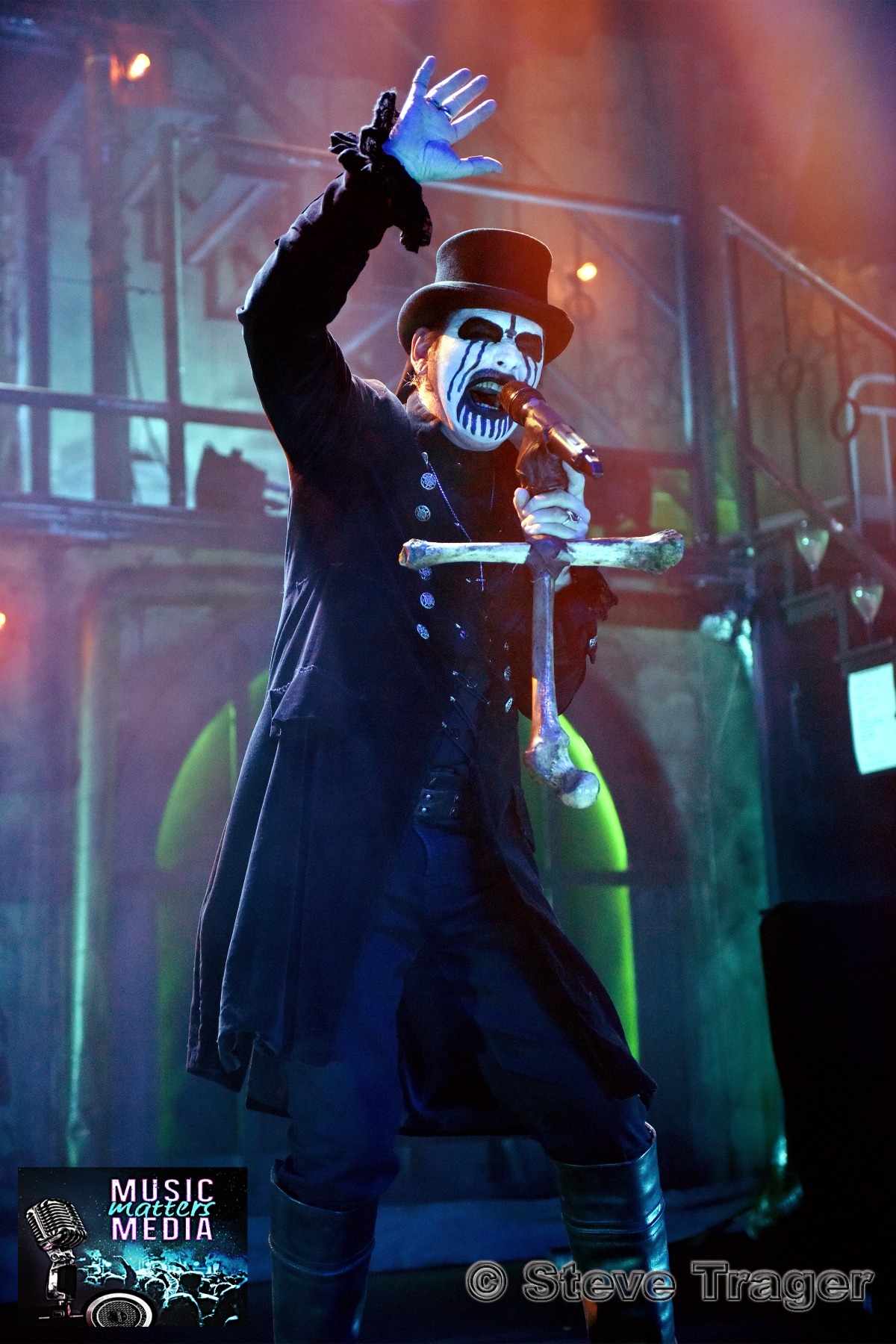 Music Matters Media KING DIAMOND LIVE IN CONCERT AT THE TOWER THEATER ...