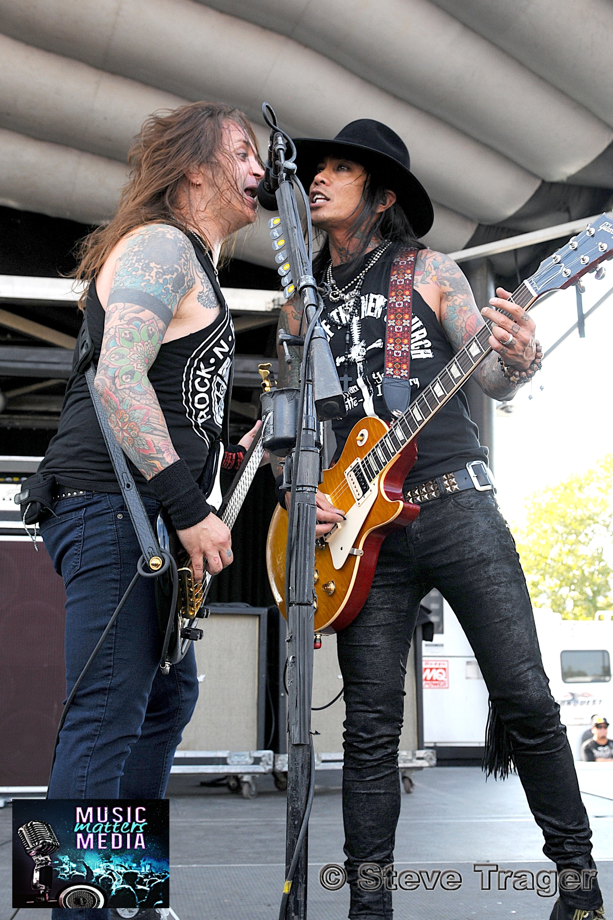 Music Matters Media BUCK CHERRY ROCKSTAR ENERGY DRINK UPROAR FESTIVAL ...
